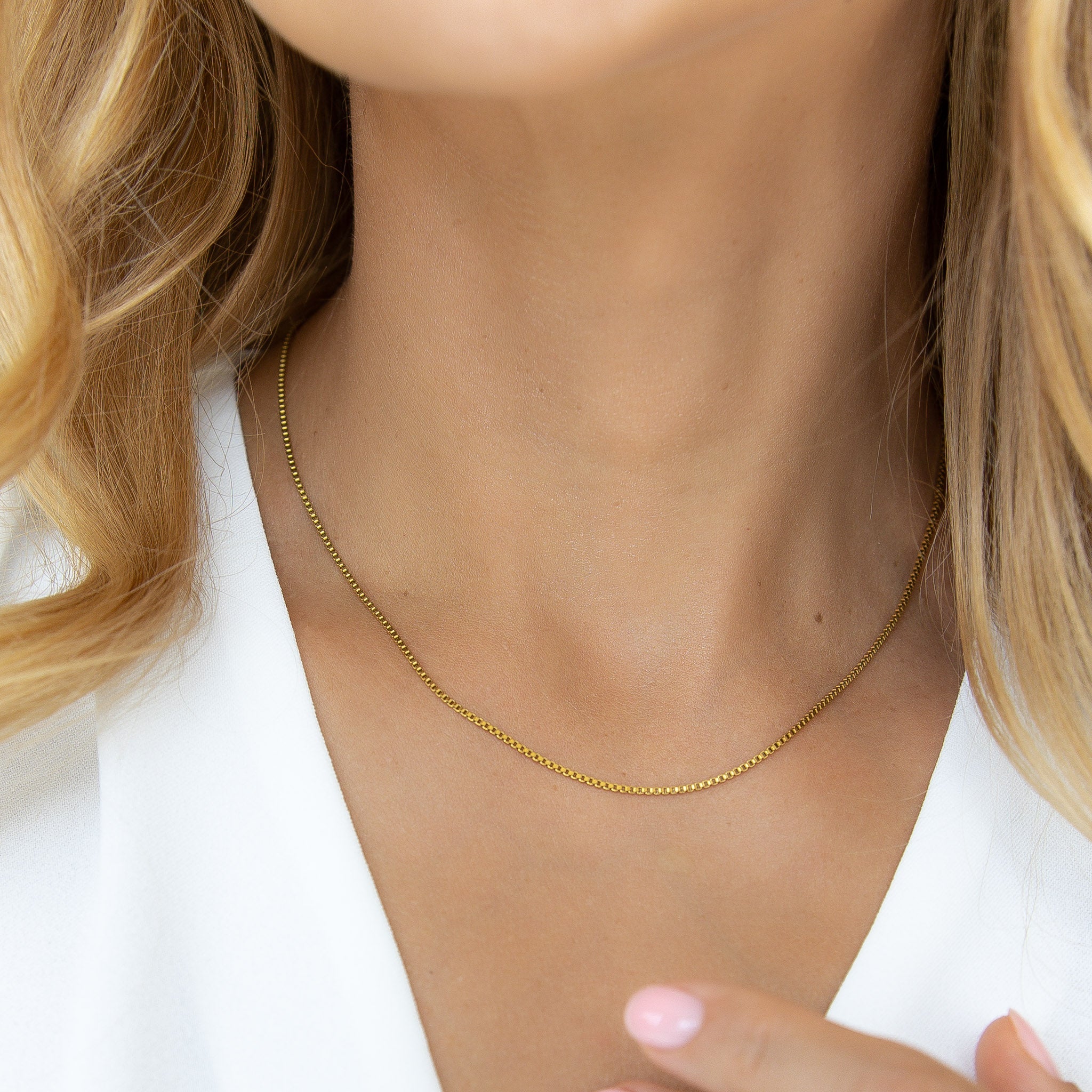 VENETIAN SOLO BOX CHAIN | Minimalist Everyday Jewelry | Grace & Gift
